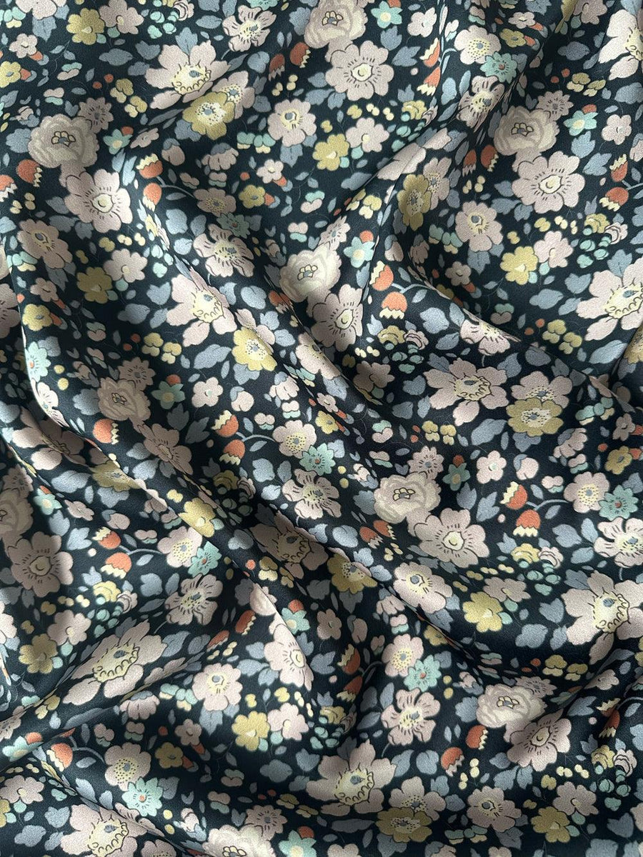 Coco & Wolf Liberty Fabric SILK