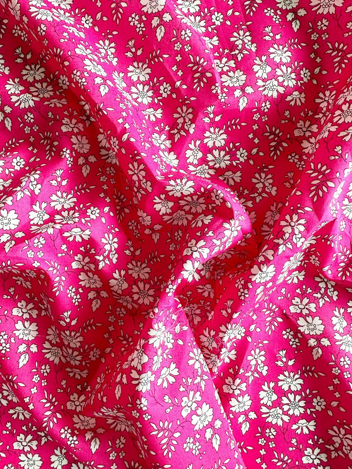 Coco & Wolf Fitted Sheet Liberty Fabric CAPEL FUCHSIA